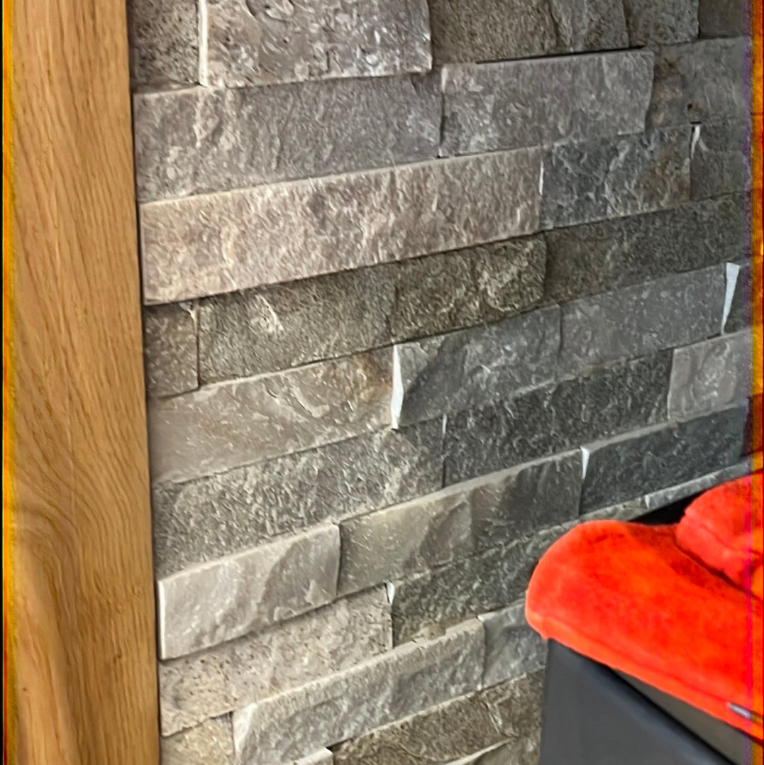 Fireline FQ5 wide stove package with oak beam